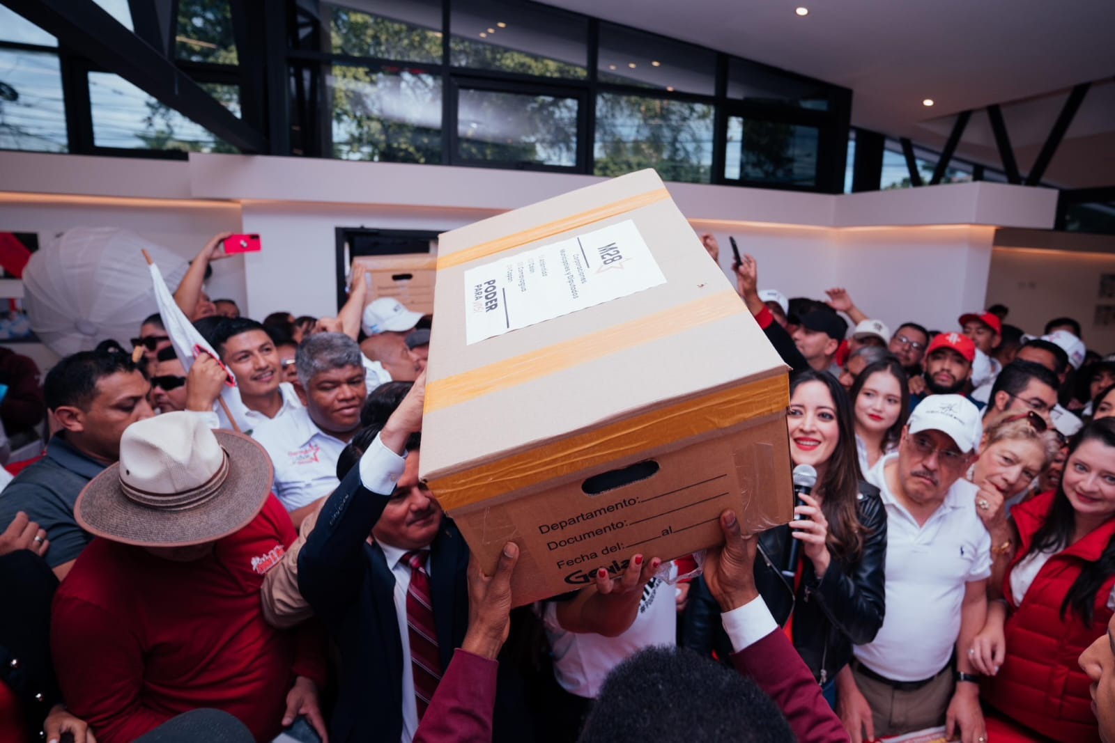 El Gobierno del Pueblo Hondureño dirigido por La Presidenta Xiomara ...